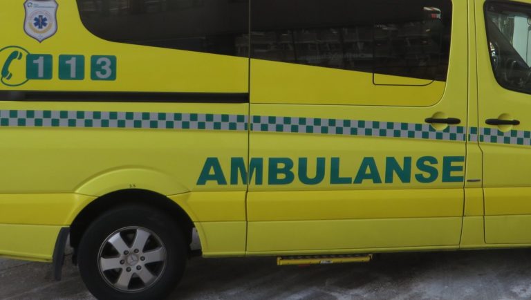 Ambulanse­sykepleier drept under utrykning i Sverige