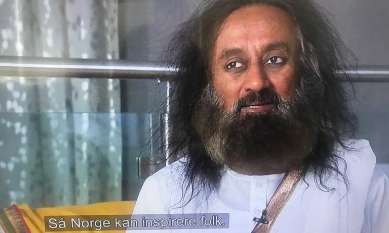 Nytt TV 2-lavmål: Intervjuer indisk guru om norsk klima- og bompenge ...