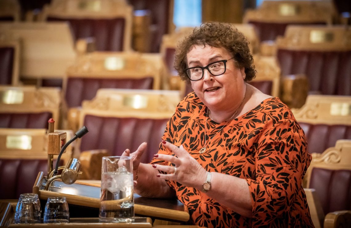 KrF i fritt fall før landsmøte: Partileder Bollestad fortsatt ...