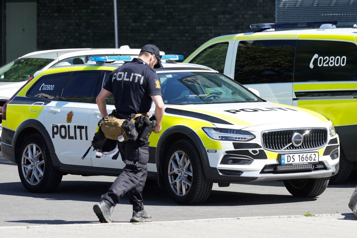Mann angrepet med kniv i Oslo – politiet avfyrte varselskudd – Document