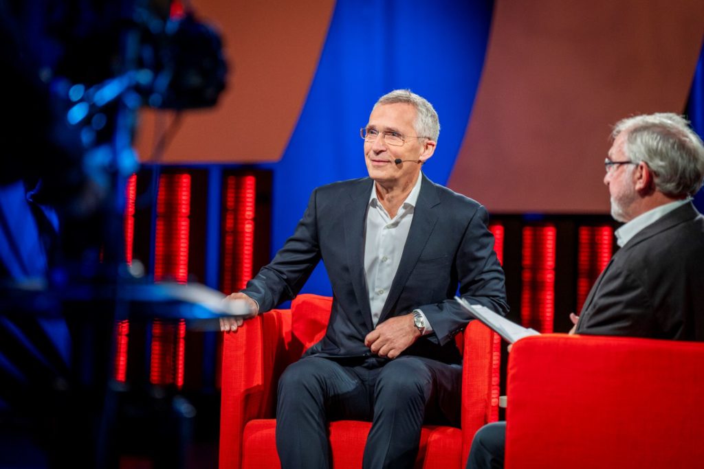 Stoltenberg: Natos holdning til Ukraina er uendret