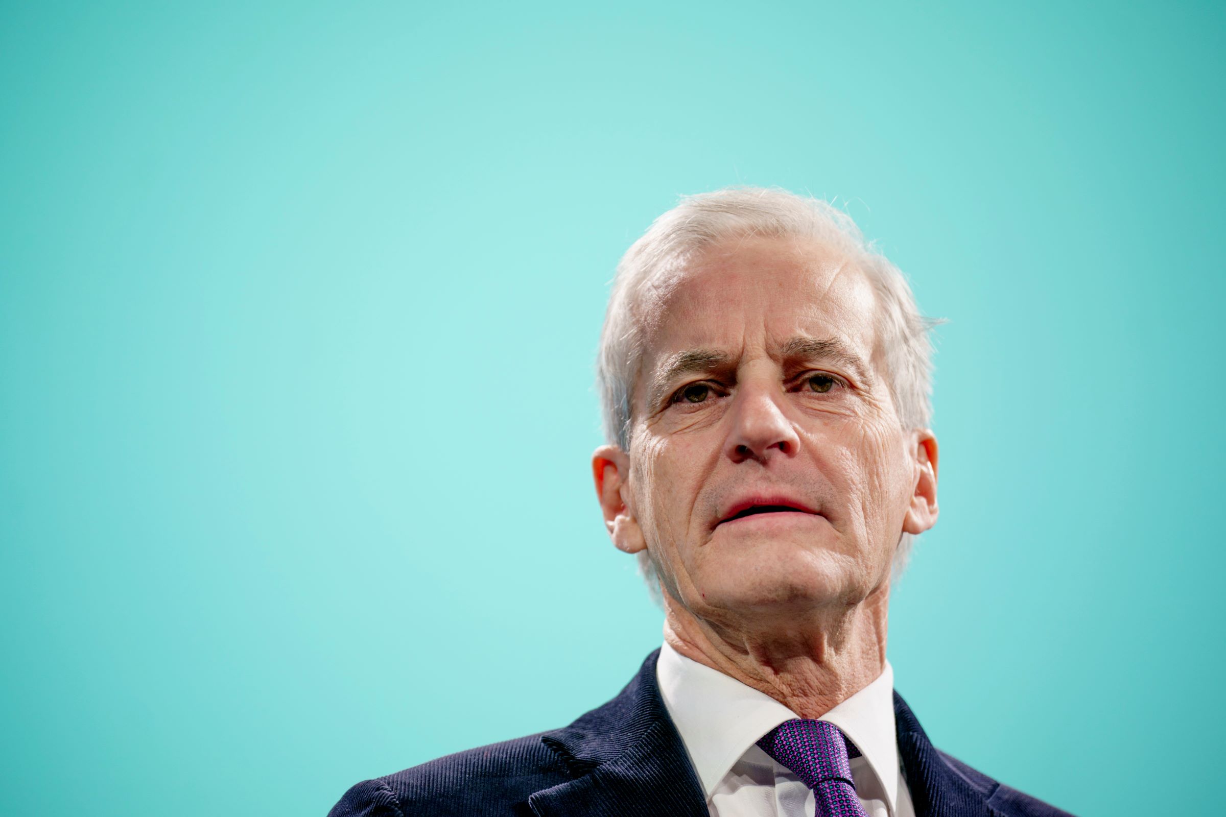 200 norske forskere krever sluttdato for olje og gass: Støre sier blankt nei – Document