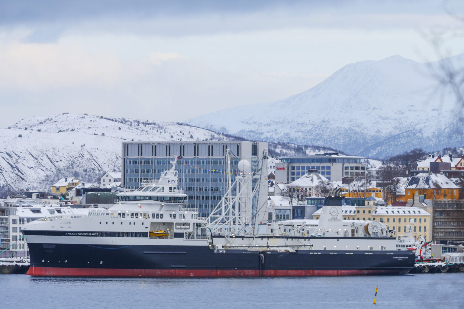 Ap-smuler fra fiskebordet