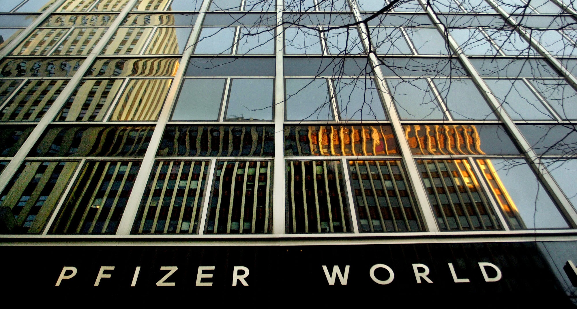 Kansas saksøker Pfizer for å ha villedet om korona­vaksinen – Document