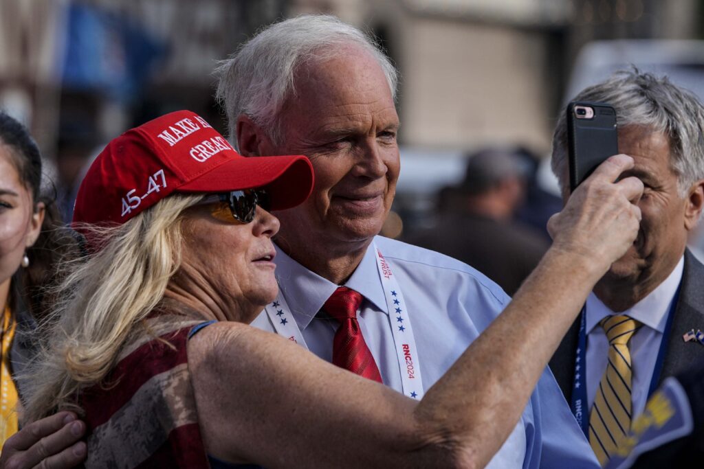 Senator Ron Johnson: Var det mer enn én skytter?