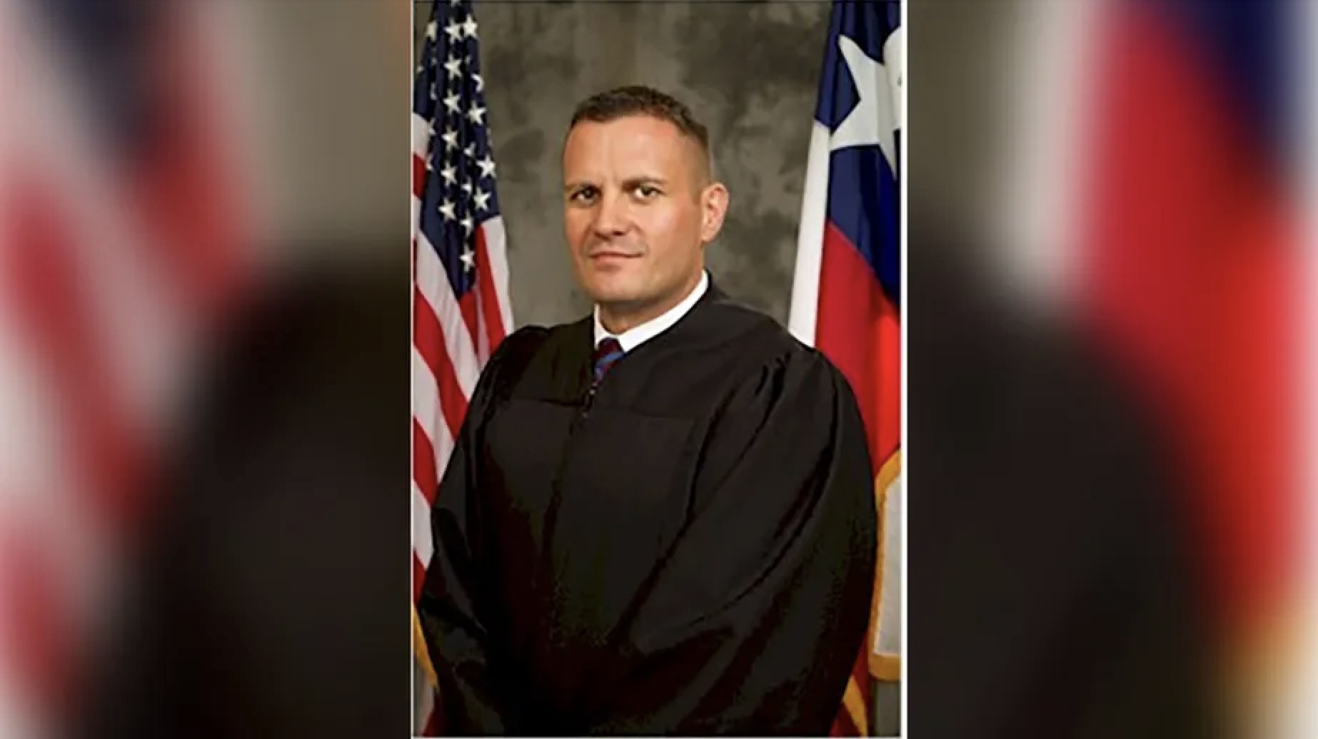 Dommer i Texas blåser lokket av Pfizer og myndig­hetenes vaksine ...