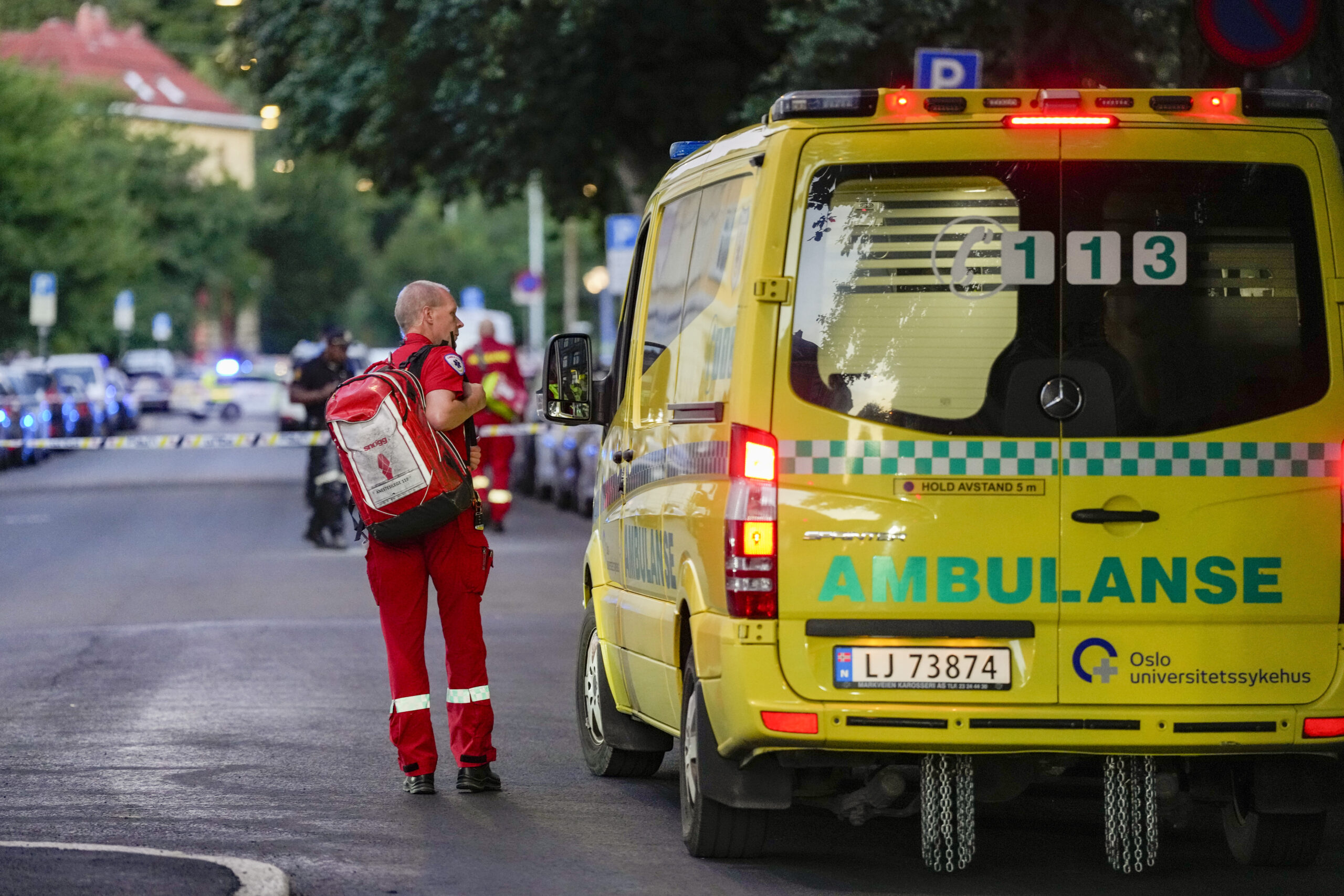 Sju av ti ambulanse-arbeidere er blitt truet: – Vi vet aldri hva vi ...