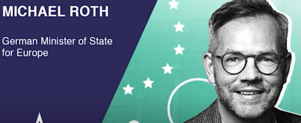 De trans­atlantiske relasjonene er over, sier Michael Roth, leder for ...