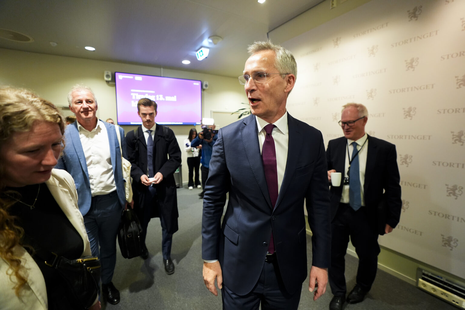 Stoltenberg utfordret på oljefondets investeringer i Israel