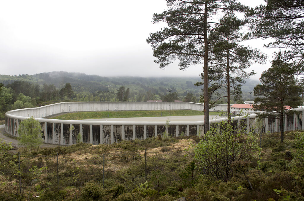 Kriminalom­sorgsdirektoratet vil ha miljø­terapeuter i norske fengsler