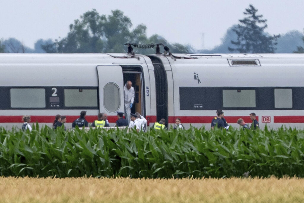 Terrorist på tog i Tyskland ropte «Allahu akbar!»