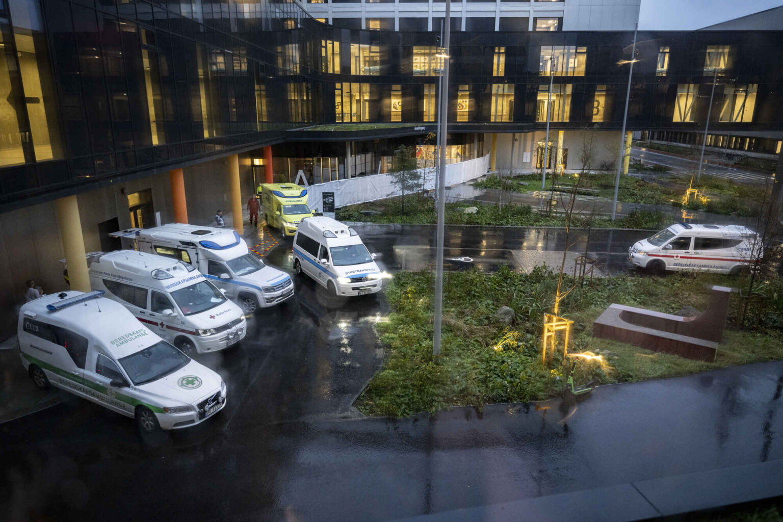 Det nye sykehuset i Stavanger preges av panikk kun en måned etter åpning