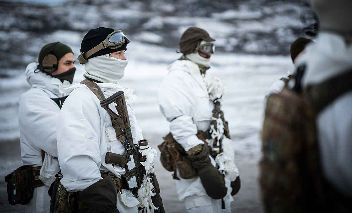 Politikerne forskrever seg: Selv den beste soldat kan kun være på ett ...