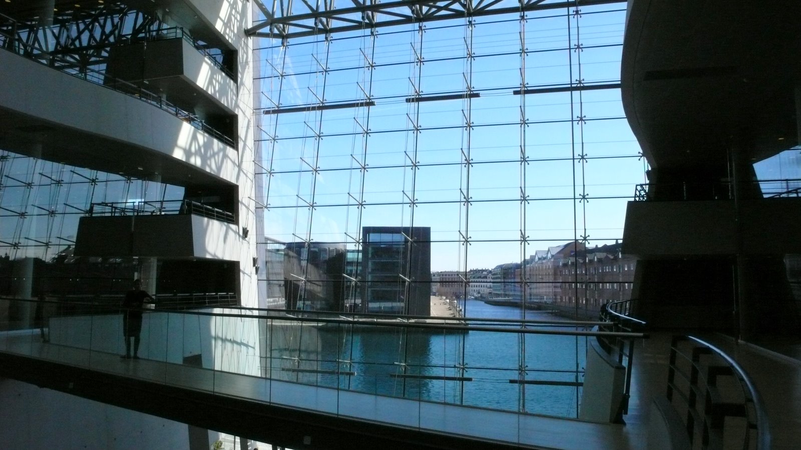 Den Sorte Diamant – Document